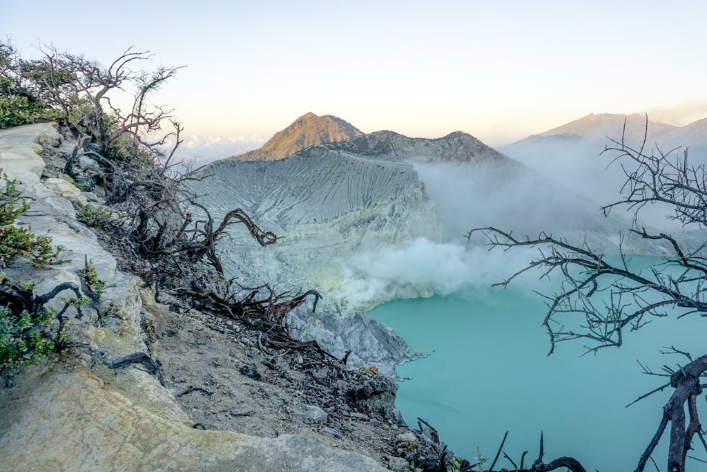 Ijen Crater Blue Fire Tour 1 Day - IJEN CRATER, IJEN BLUE FIRE, IJEN TOUR