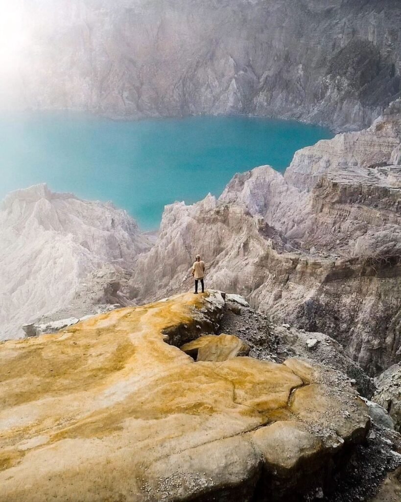 Climbing Mount Ijen: A Short Guide for Daring Explorer - IJEN CRATER ...