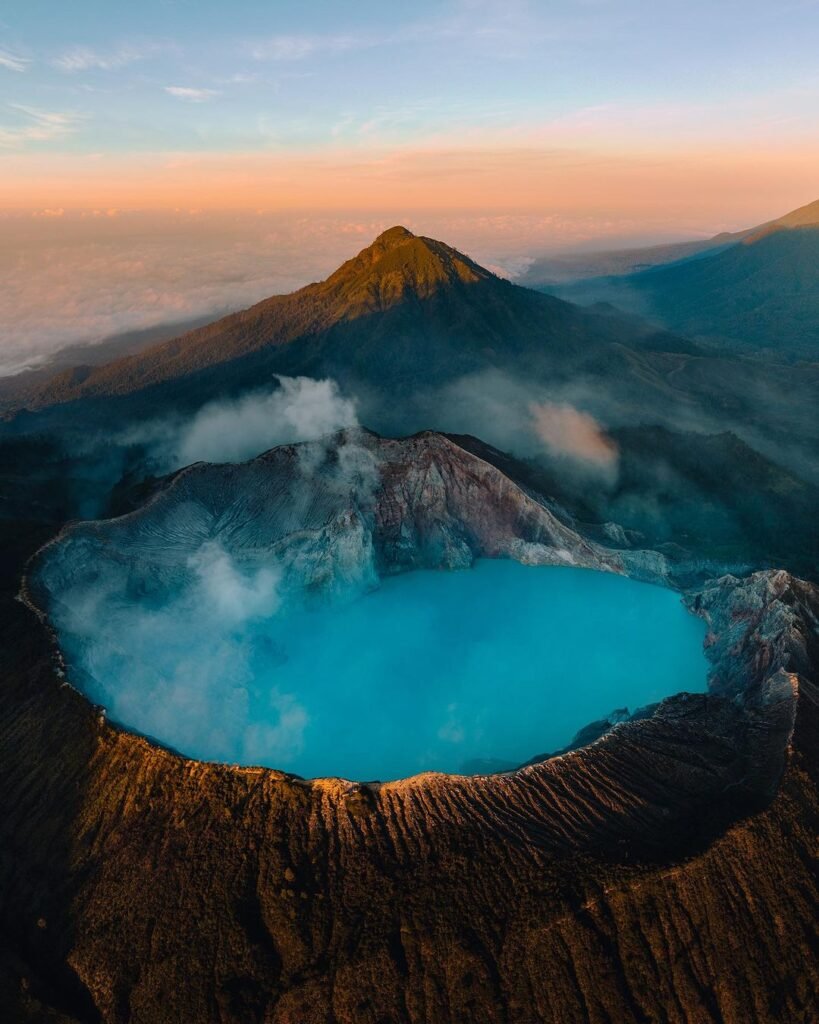 Climbing Mount Ijen: A Short Guide for Daring Explorer - IJEN CRATER ...